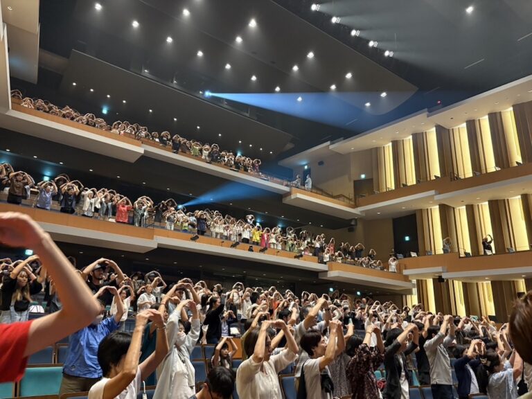 日本最大級の手話ダンスコミュニティ - UD ENTERTAINMENT